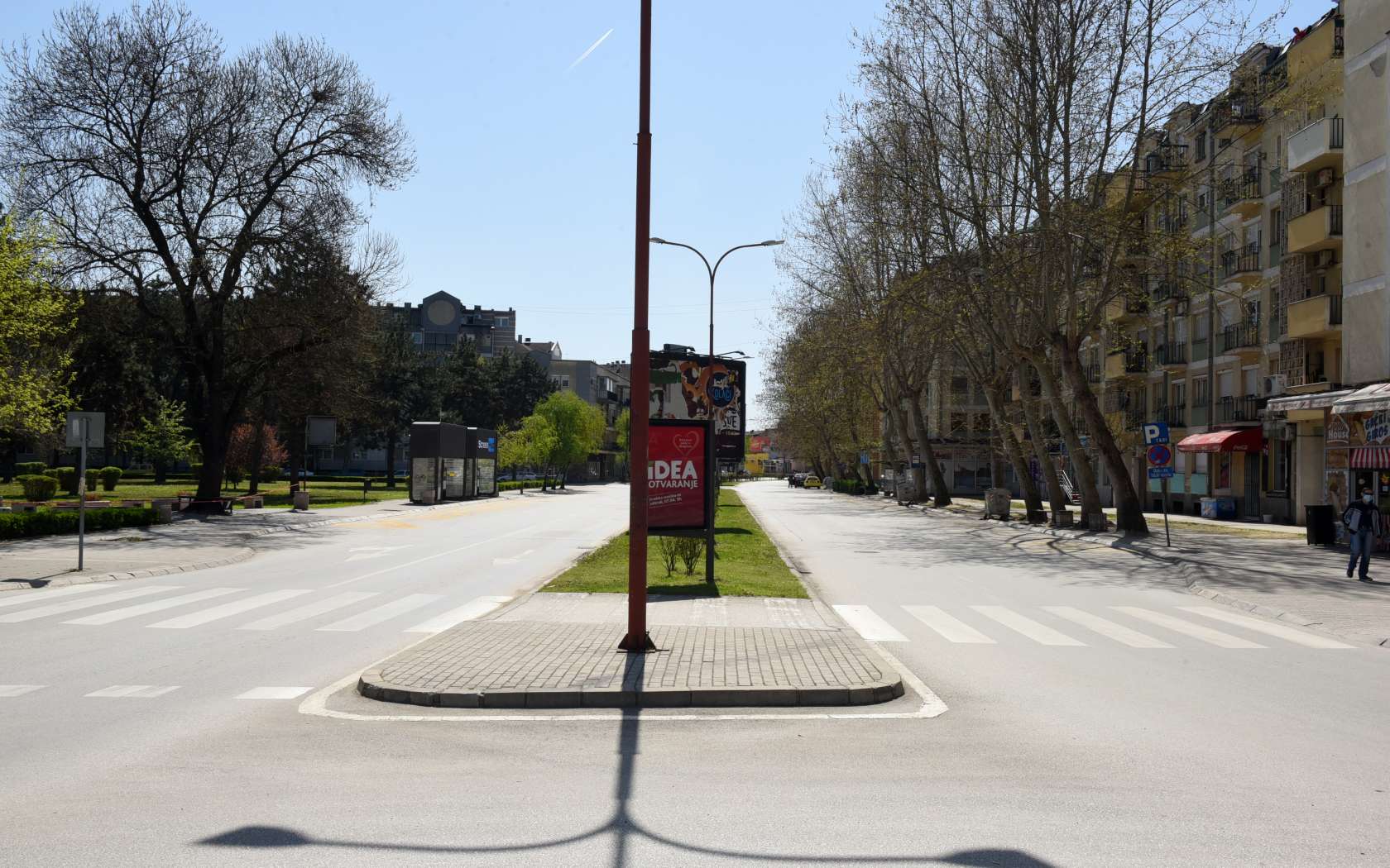 Selo i grad u vreme najdužeg policijskog časa (FOTO) – Info Press